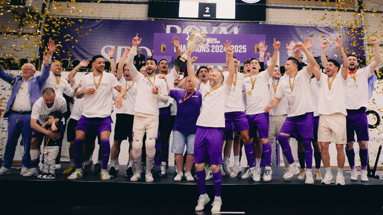 Le RSCA Futsal est champion | RSC Anderlecht
