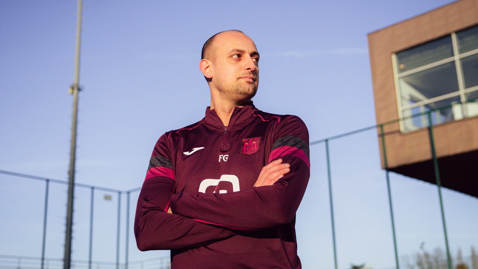 Farid Goreishvand confirmé officiellement comme T1 des RSCA Women | RSC ...